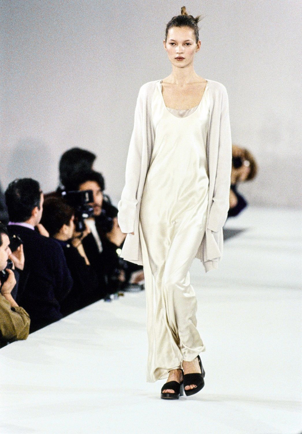 The slip dress true symbol of the 90s