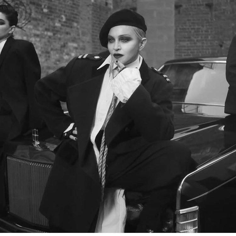 History and evolution of the béret - nss G-Club