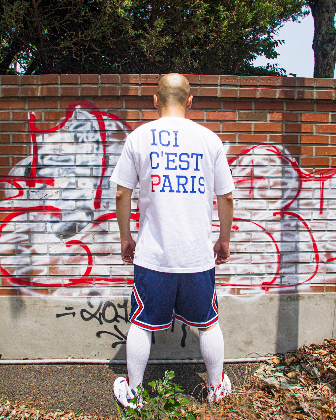 "SUMMER BLUE", the new capsule collection by Over The Pitch x PSG - nss ...