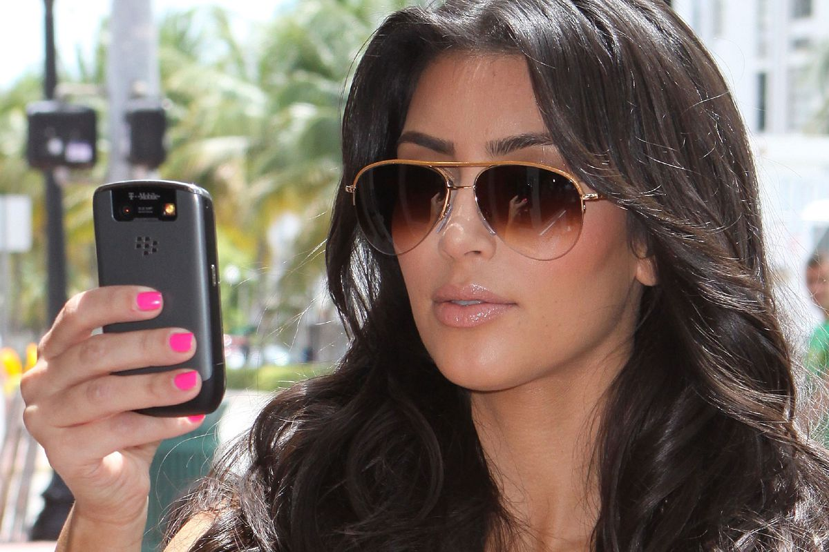 Goodbye to Blackberry, the first smartphone symbol of the 2000s - nss ...