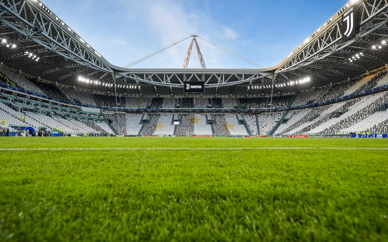 There is only one Italian stadium among the 20 most expensive built in ...