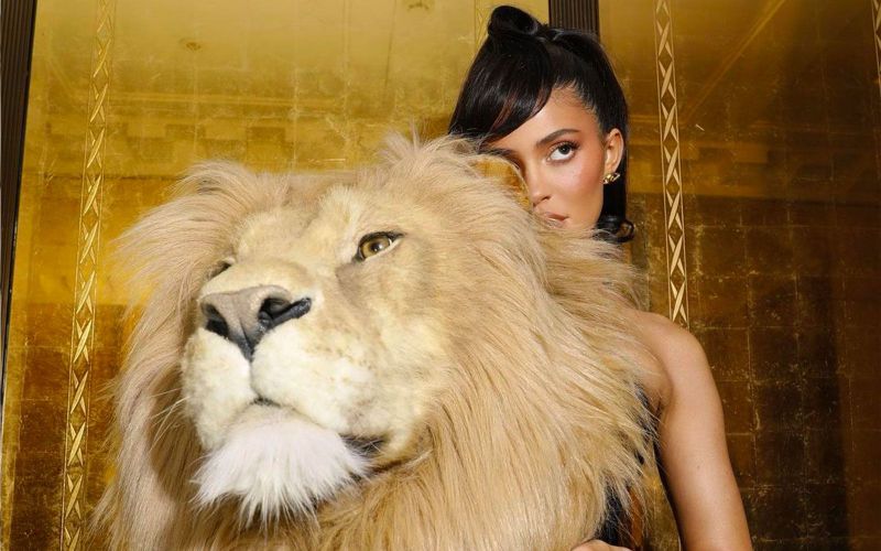 Kylie Jenner's true strenght are her stylists