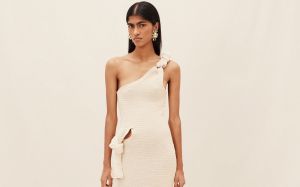 SS23 trend: the knot dress