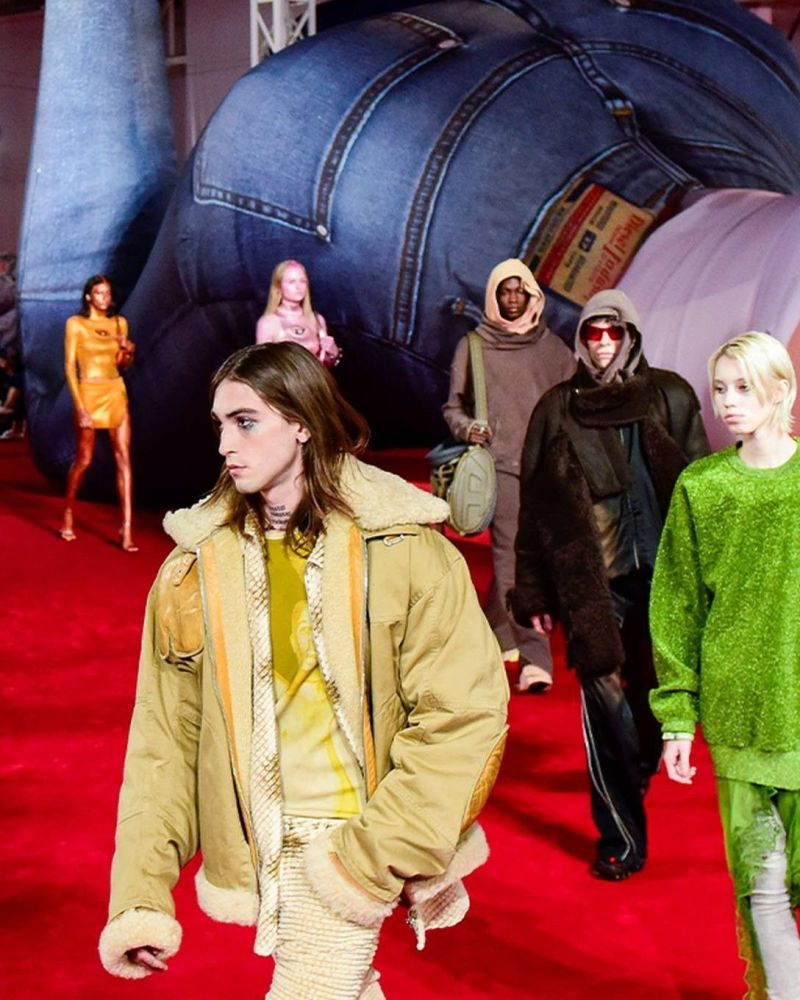 Here's why Diesel 1DR bag is the hottest accessory of the moment