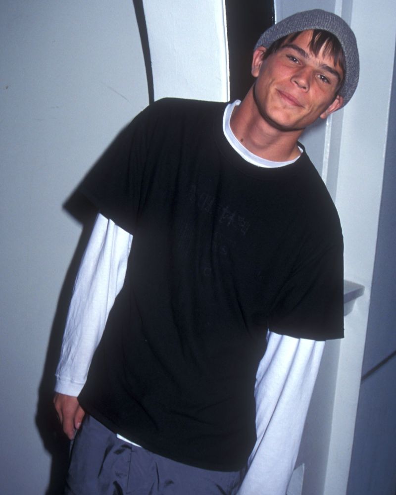 Longsleeve and t-shirt: when did this combination come about? - nss ...