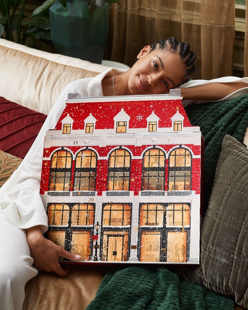 Calendario avvento beauty 2023: uno per ogni segno zodiacale