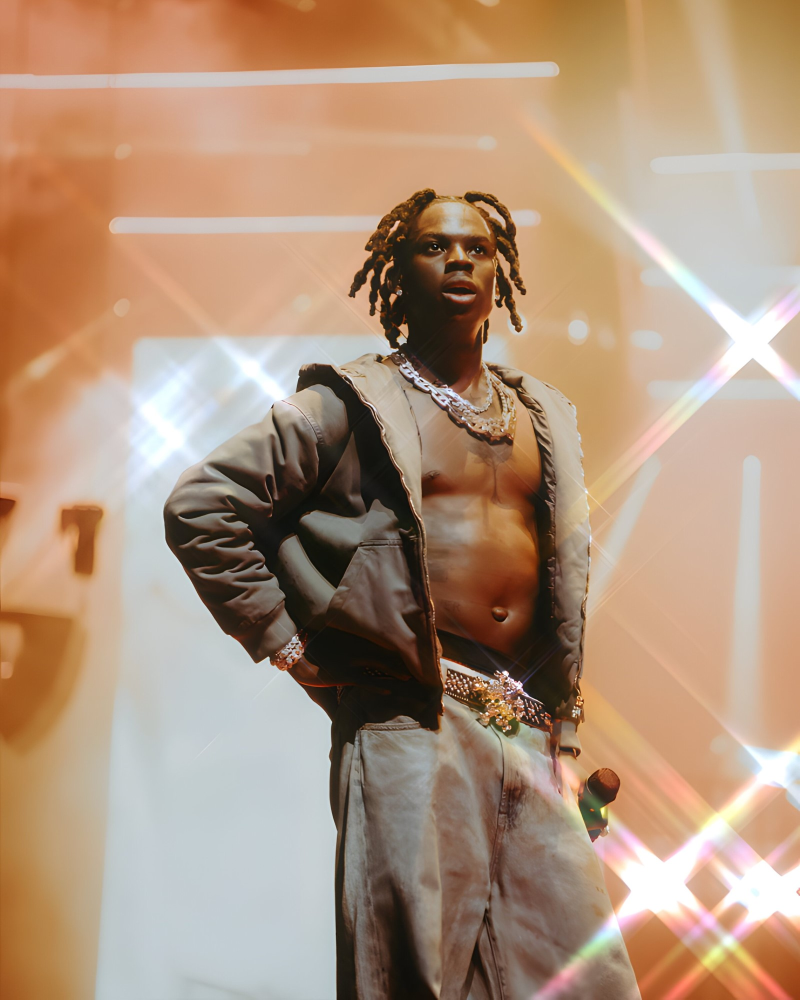 Rema: entretien avec l'artiste qui a réécrit la rave