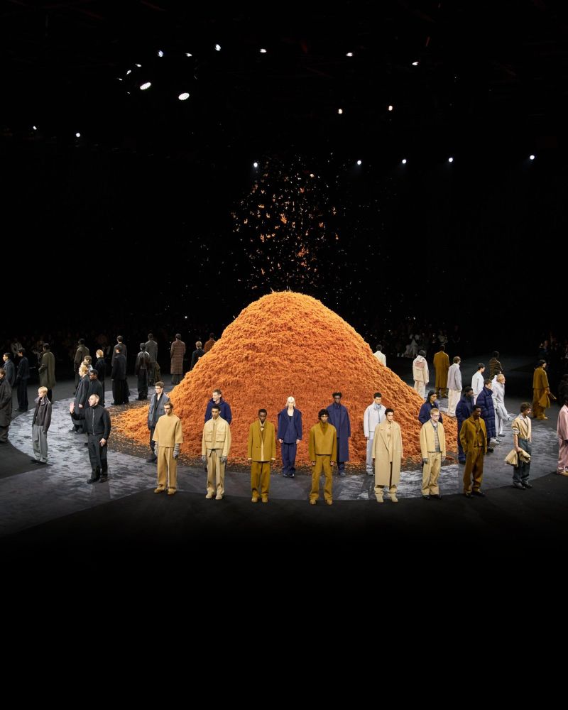 Why the outfits of "Succession" have become an unexpected cult