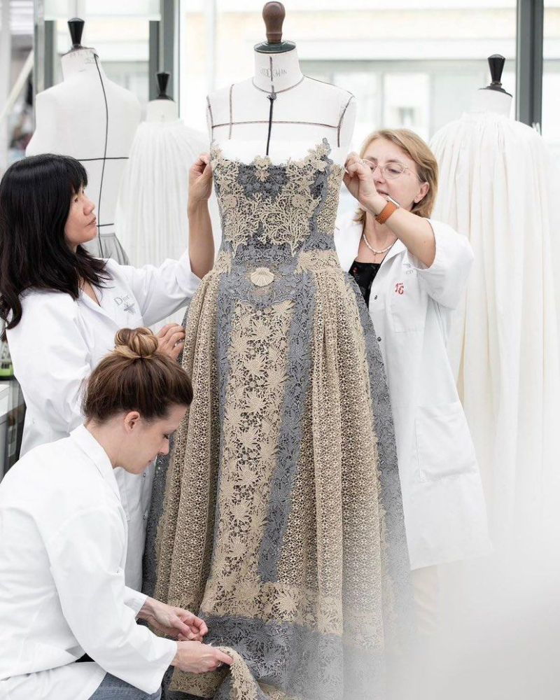 Dior presents the new Gold Capsule Collection