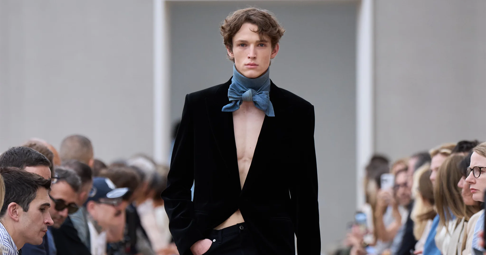 Men’s Suits 2025: New Trends in Tailoring, Comfort & Style ...