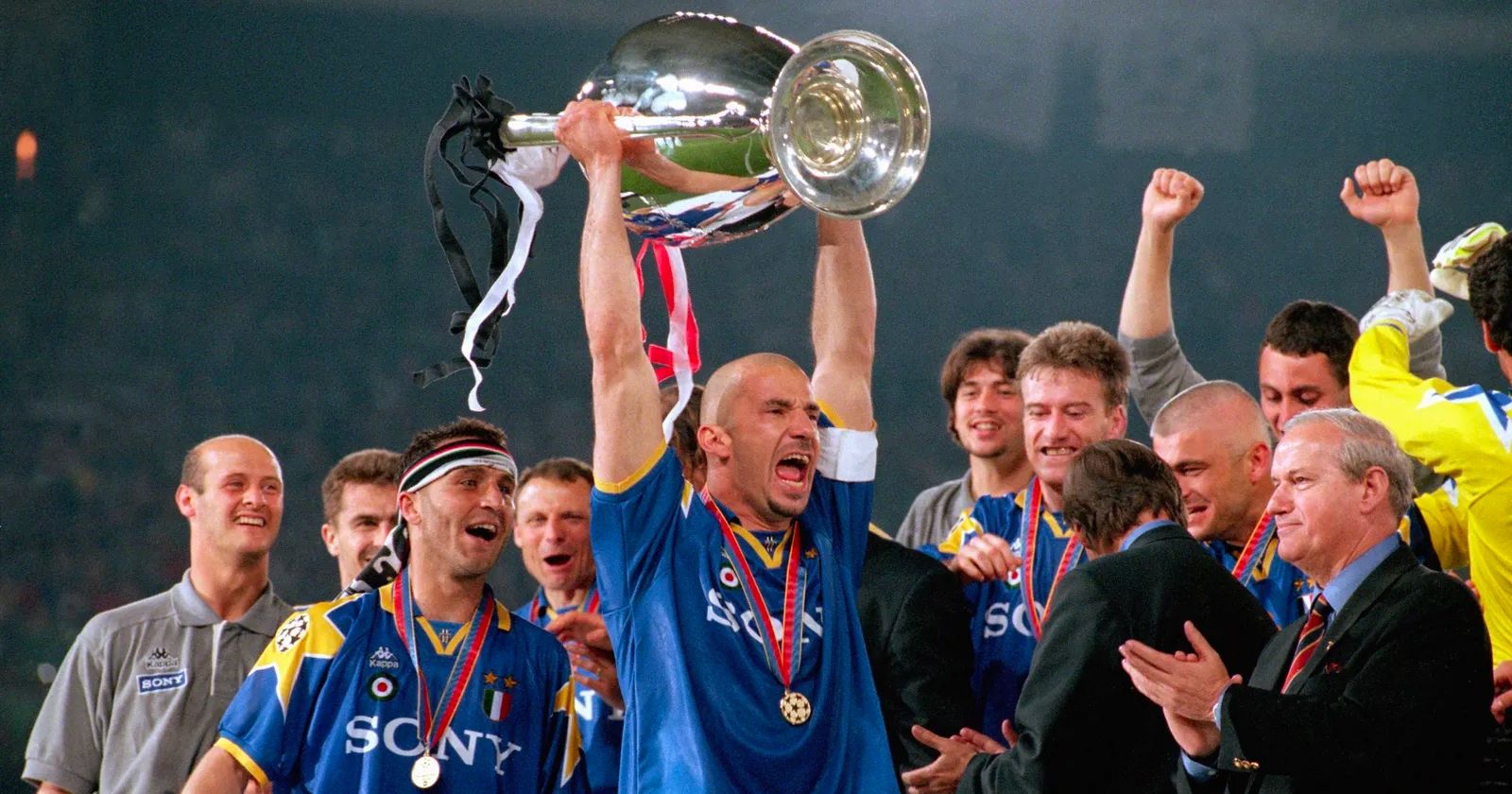 Juventus celebrates Gianluca Vialli with an adidas collection inspired ...