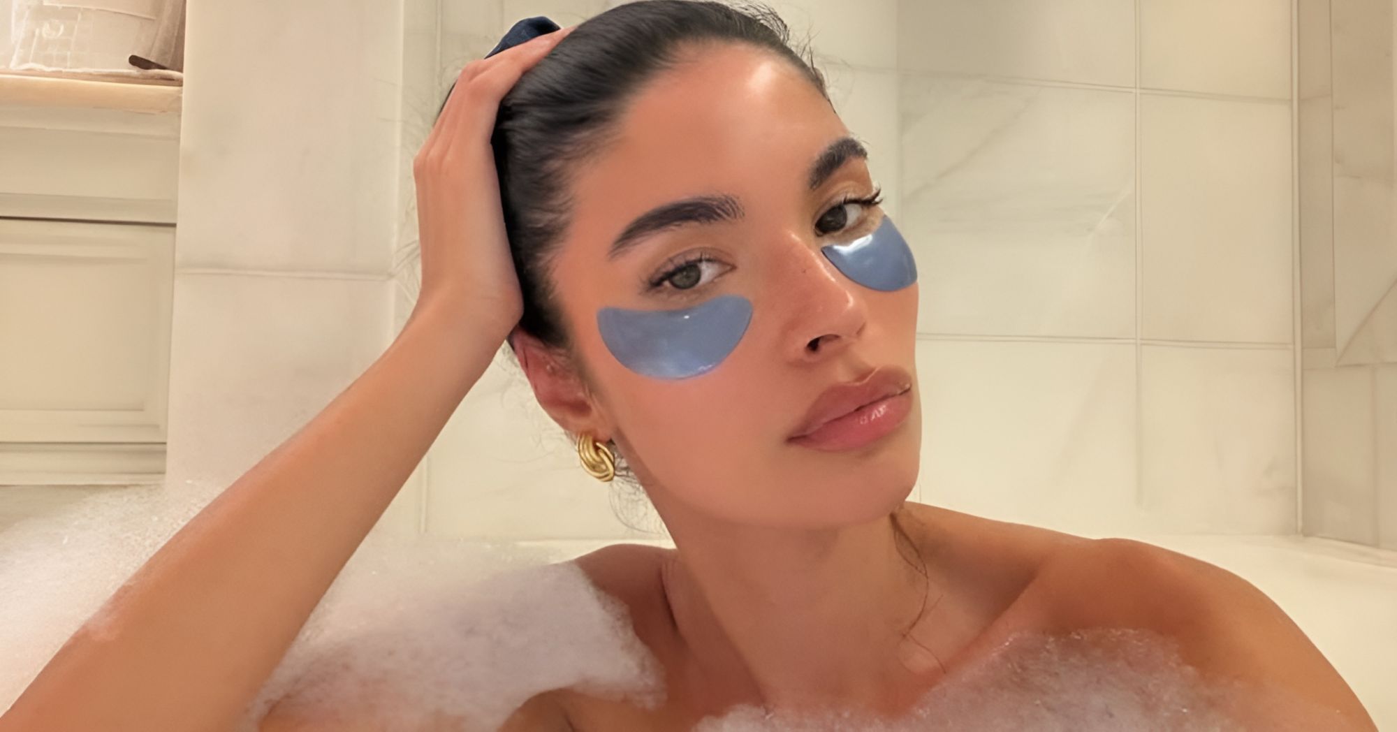 Damp skin: applying skincare products on wet skin - nss G-Club