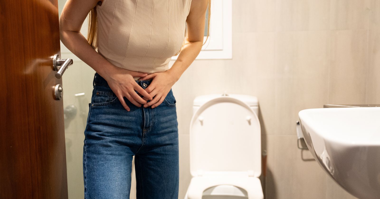 Almost 9 out of 10 women have experienced a period emergency outside ...